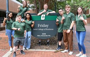 Meet with an Advisor - Belk College of Business